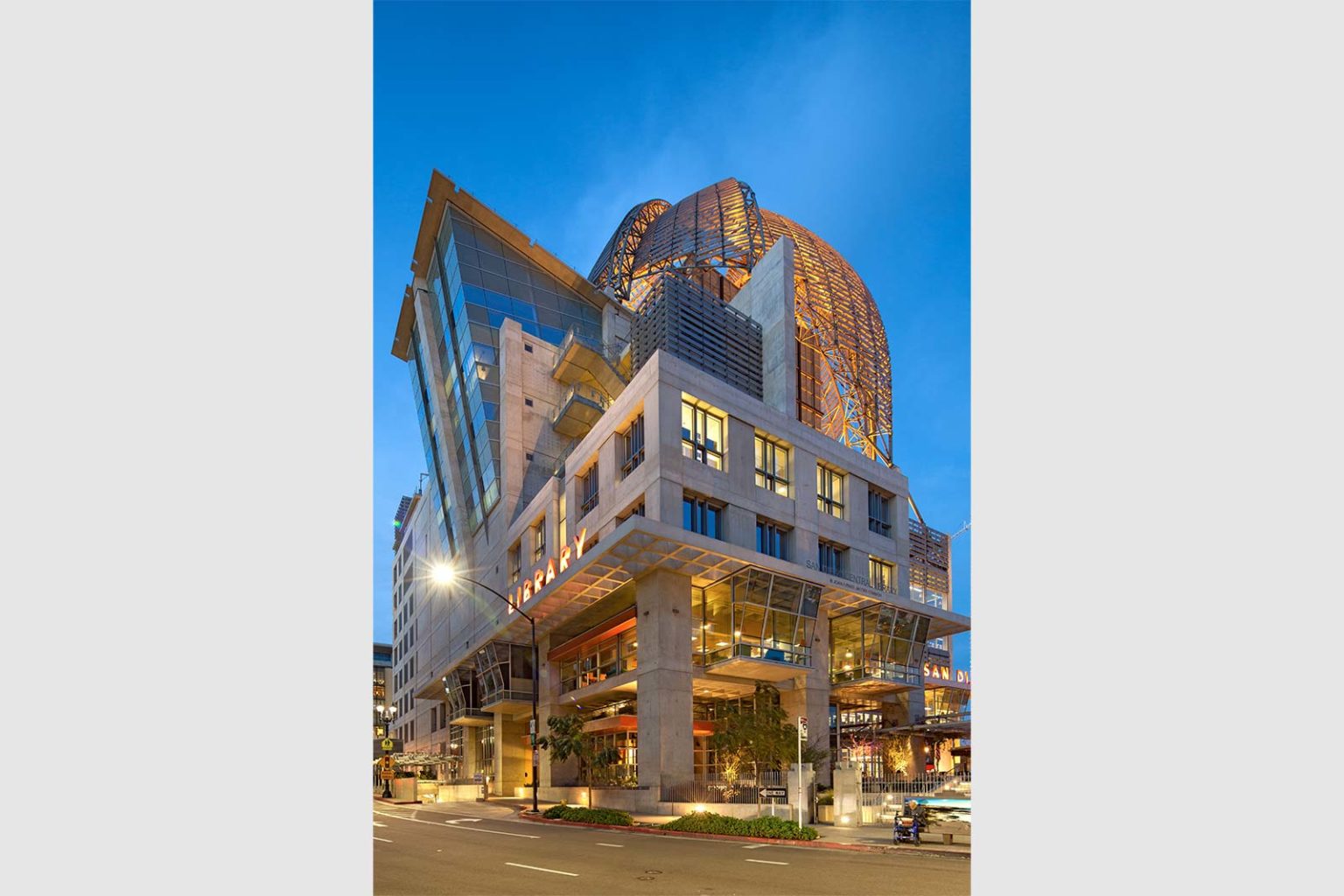 San Diego Central Library - AGA